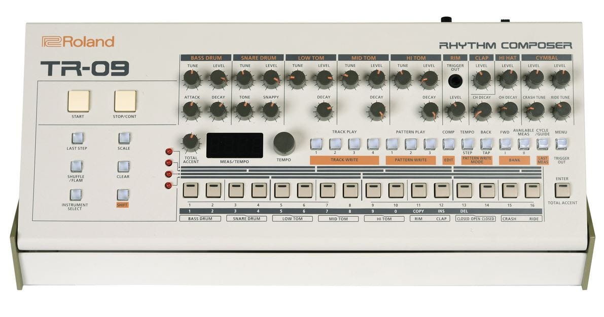 Roland TR-09, TB-03 et VP-03 : le retour des légendes - Thomann Blog